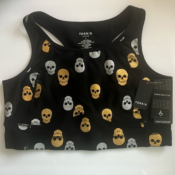torrid | Tops | Nwt Torrid Acrive Work Out Top Bra Or Whatever Metalic ...